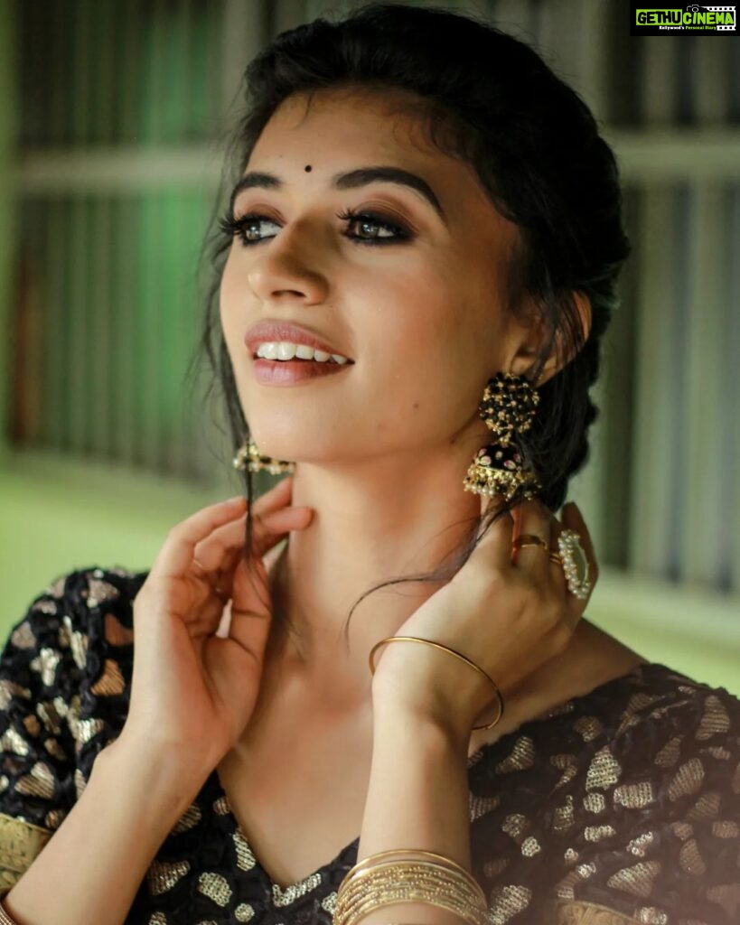 Actress Harija HD Photos and Wallpapers November 2022 - Gethu Cinema