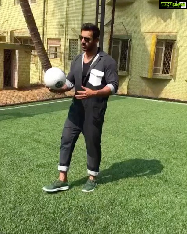 John Abraham Instagram - Join Ashwat in his mission. #Parmanu ...