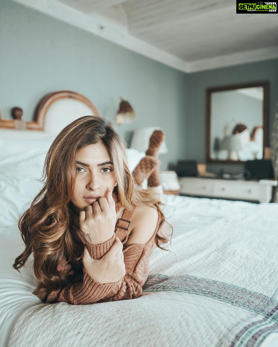 Karishma Sharma Instagram – Countdown begins 🔪 🍴 🕰 | Gethu Cinema