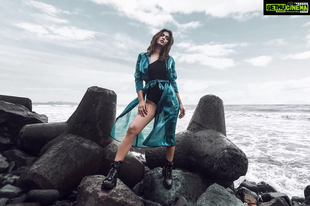 Karishma Sharma Instagram – Into depths of ocean blue Your summer eyes ...