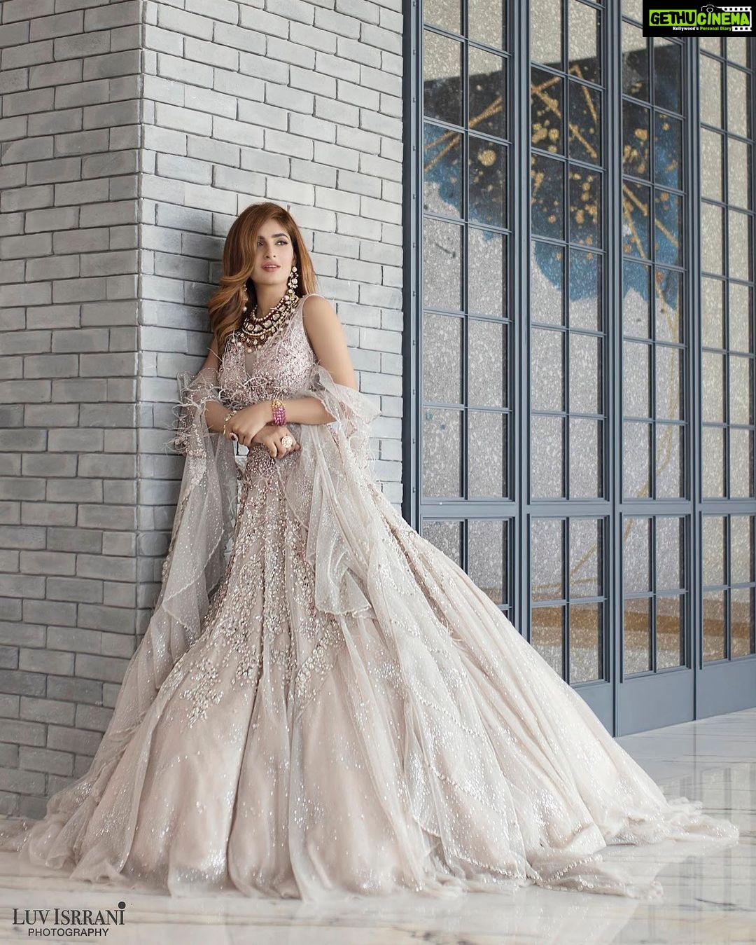 Actress Karishma Sharma HD Instagram Photos and Wallpapers July 2021 ...