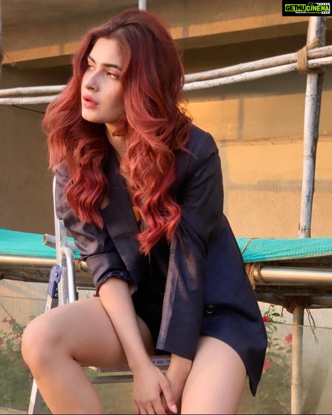 Actress Karishma Sharma HD Photos and Wallpapers January 2021 - Gethu Cinema
