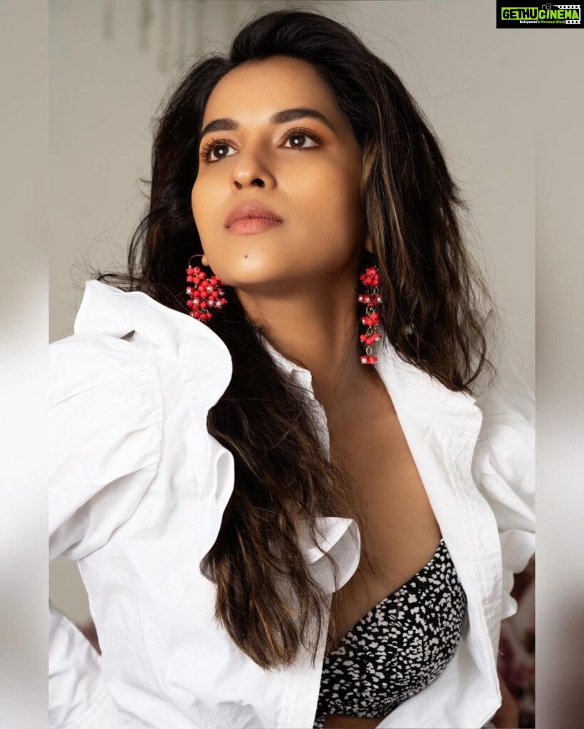 Komalee Prasad Instagram – Sweet 🌶🌶🌶 @the_pixel_farmer ‘s click ...