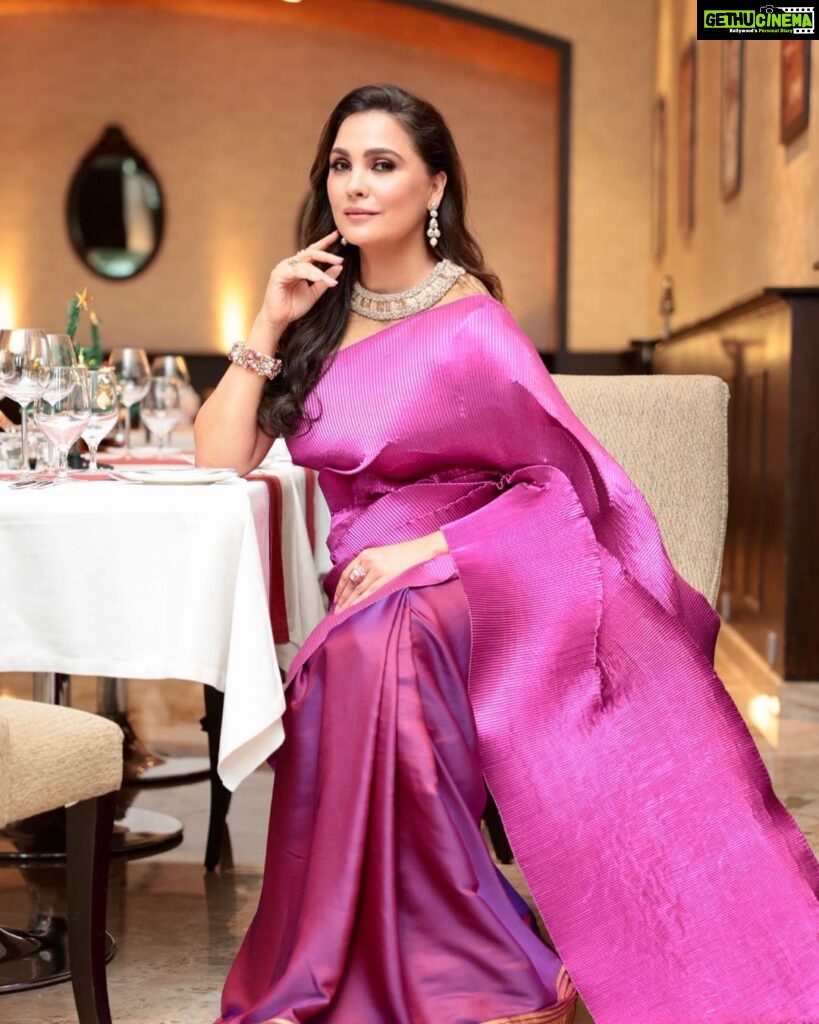 Actress Lara Dutta HD Photos and Wallpapers December 2022 - Gethu Cinema