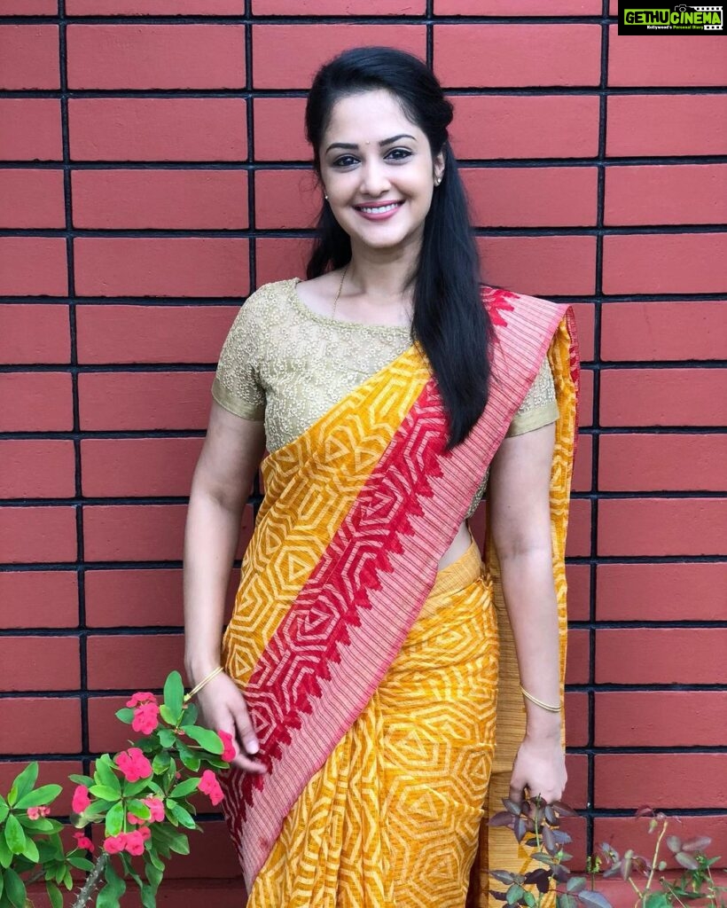 Actress Neetha Ashok HD Photos and Wallpapers October 2020 - Gethu Cinema