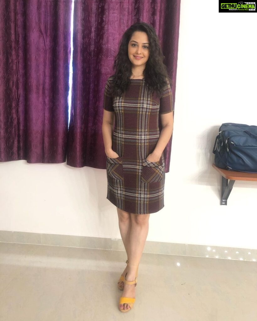 Actress Neetha Ashok HD Photos and Wallpapers October 2022 - Gethu Cinema