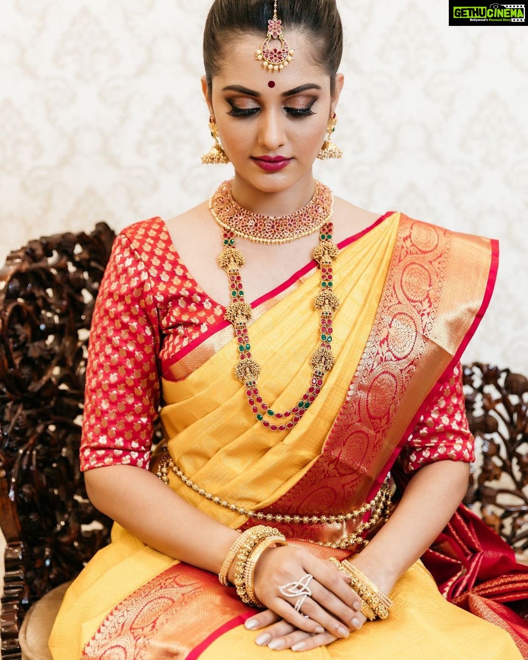 Actress Neetha Ashok HD Photos and Wallpapers April 2020 - Gethu Cinema