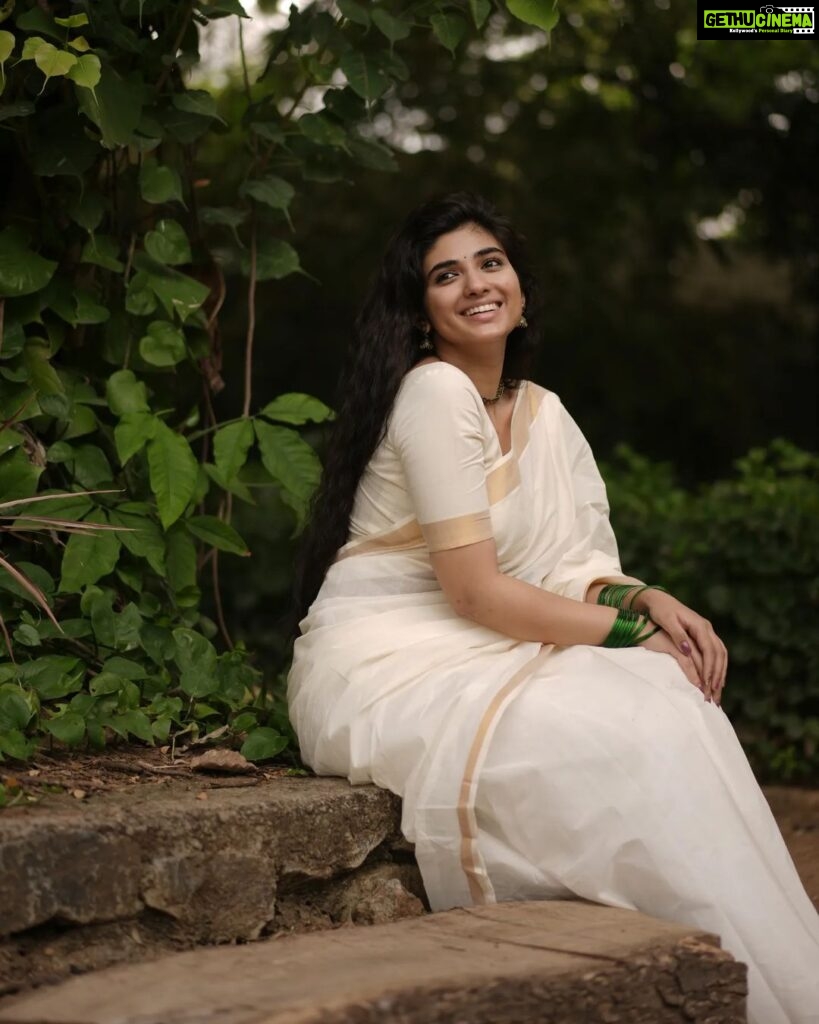 Actress Pragya Nagra HD Instagram Photos and Wallpapers September 2022 ...