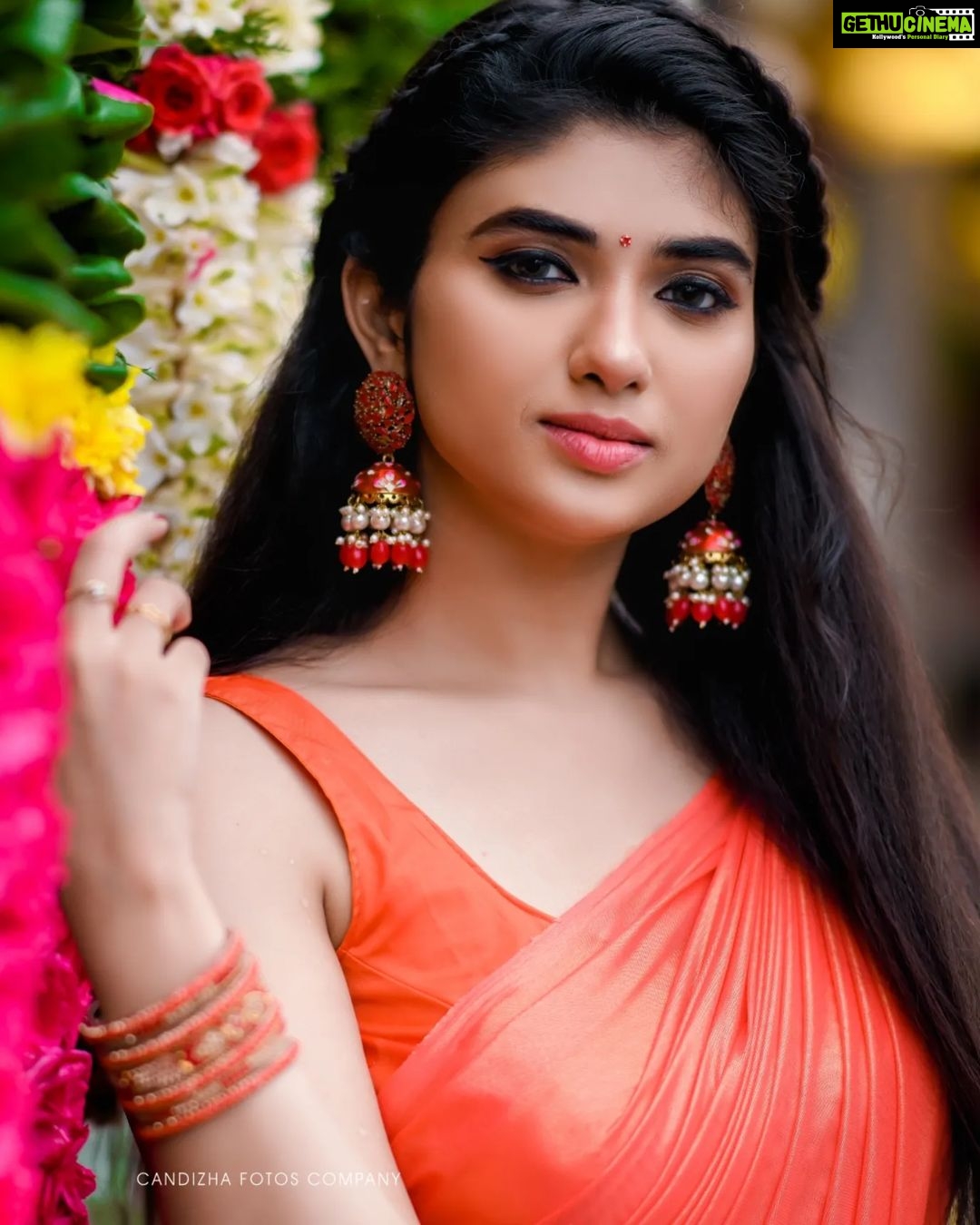 Pragya Nagra Instagram – Designer @saras.secret.boutique Make up & Hair ...