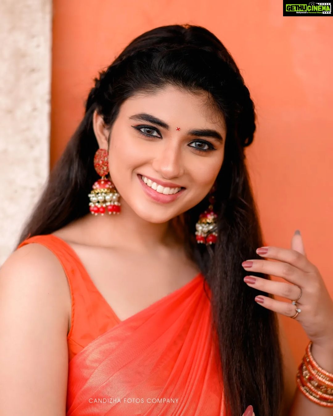 Pragya Nagra Instagram – Designer @saras.secret.boutique Make up & Hair ...