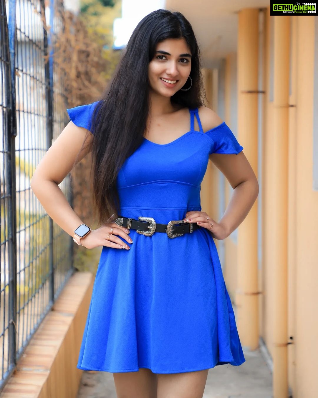 Actress Pragya Nagra HD Photos and Wallpapers July 2022 - Gethu Cinema