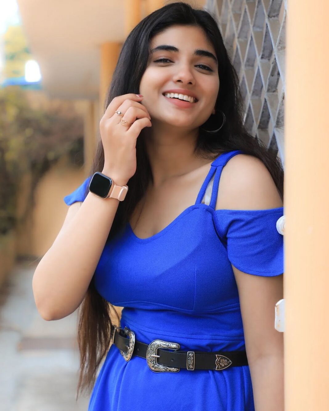 Actress Pragya Nagra HD Photos and Wallpapers July 2022 - Gethu Cinema