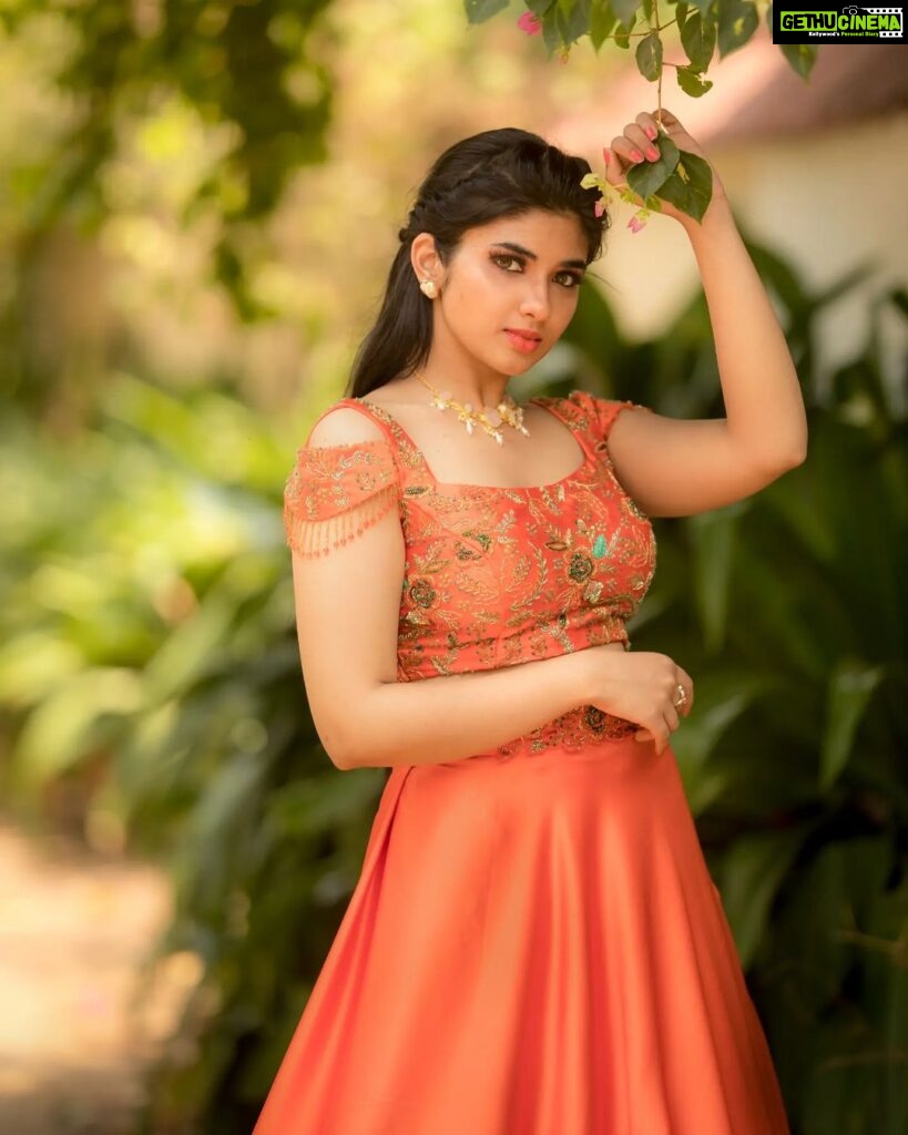 Pragya Nagra Instagram – 🌼 Costumes – @eswana_outfit_designer ...