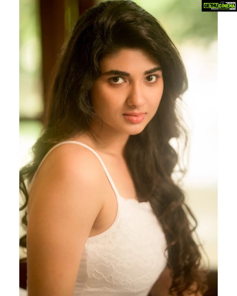 Actress Pragya Nagra HD Instagram Photos and Wallpapers October 2021 ...