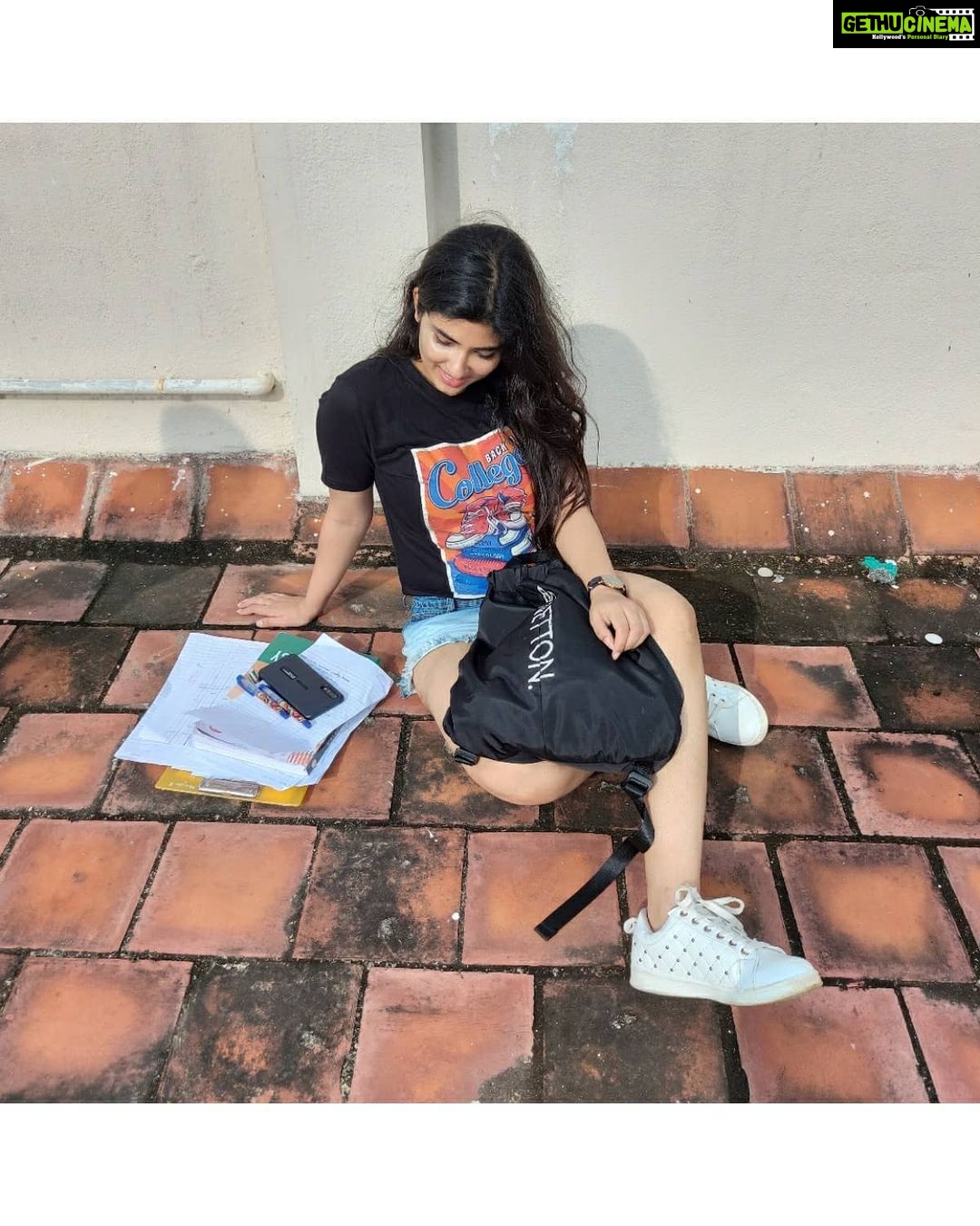 Actress Pragya Nagra HD Instagram Photos and Wallpapers October 2021 ...