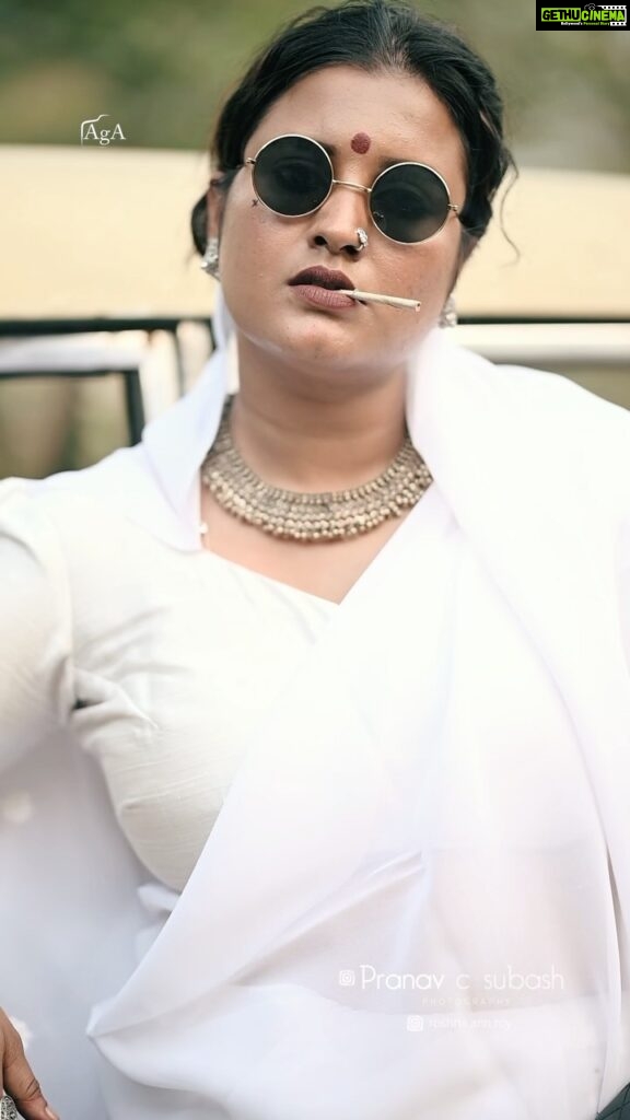 Actress Roshna Ann Roy HD Instagram Photos and Wallpapers April 2022 ...