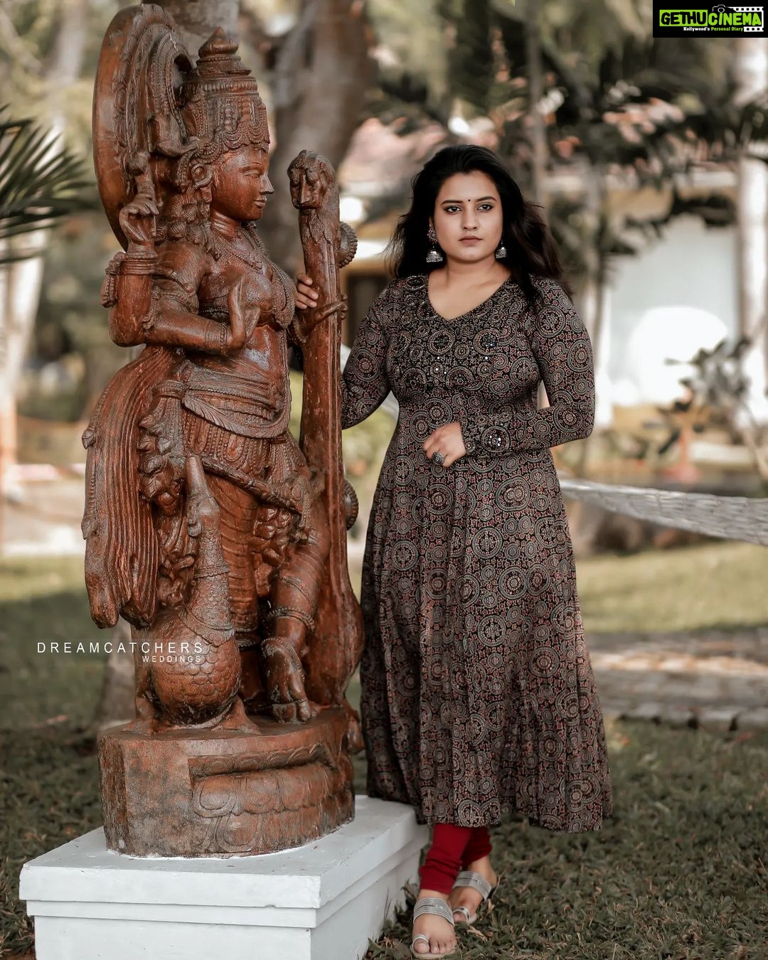 Actress Roshna Ann Roy HD Instagram Photos and Wallpapers July 2022 ...