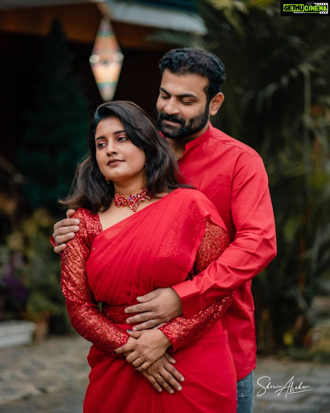 Roshna Ann Roy Instagram – Last one 😍 2021😍 | Gethu Cinema