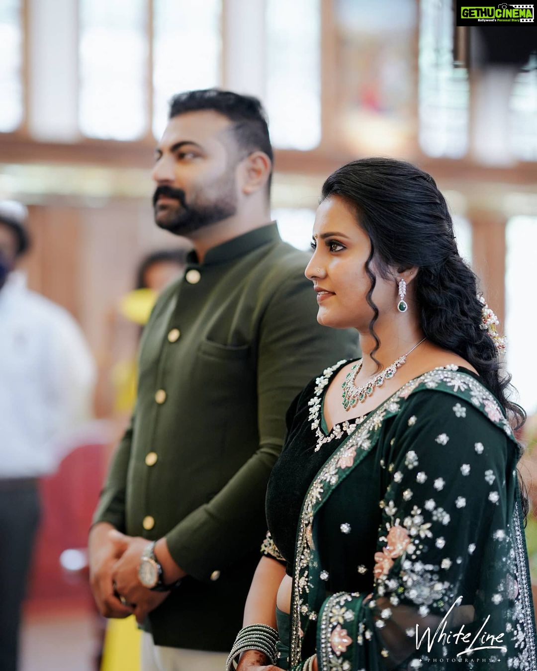 Actress Roshna Ann Roy HD Instagram Photos and Wallpapers November 2020 ...