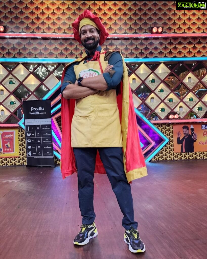 Actor Santhosh Prathap HD Photos and Wallpapers July 2022 - Gethu Cinema