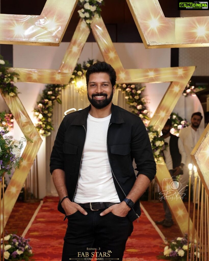 Actor Santhosh Prathap HD Instagram Photos and Wallpapers November 2022 ...