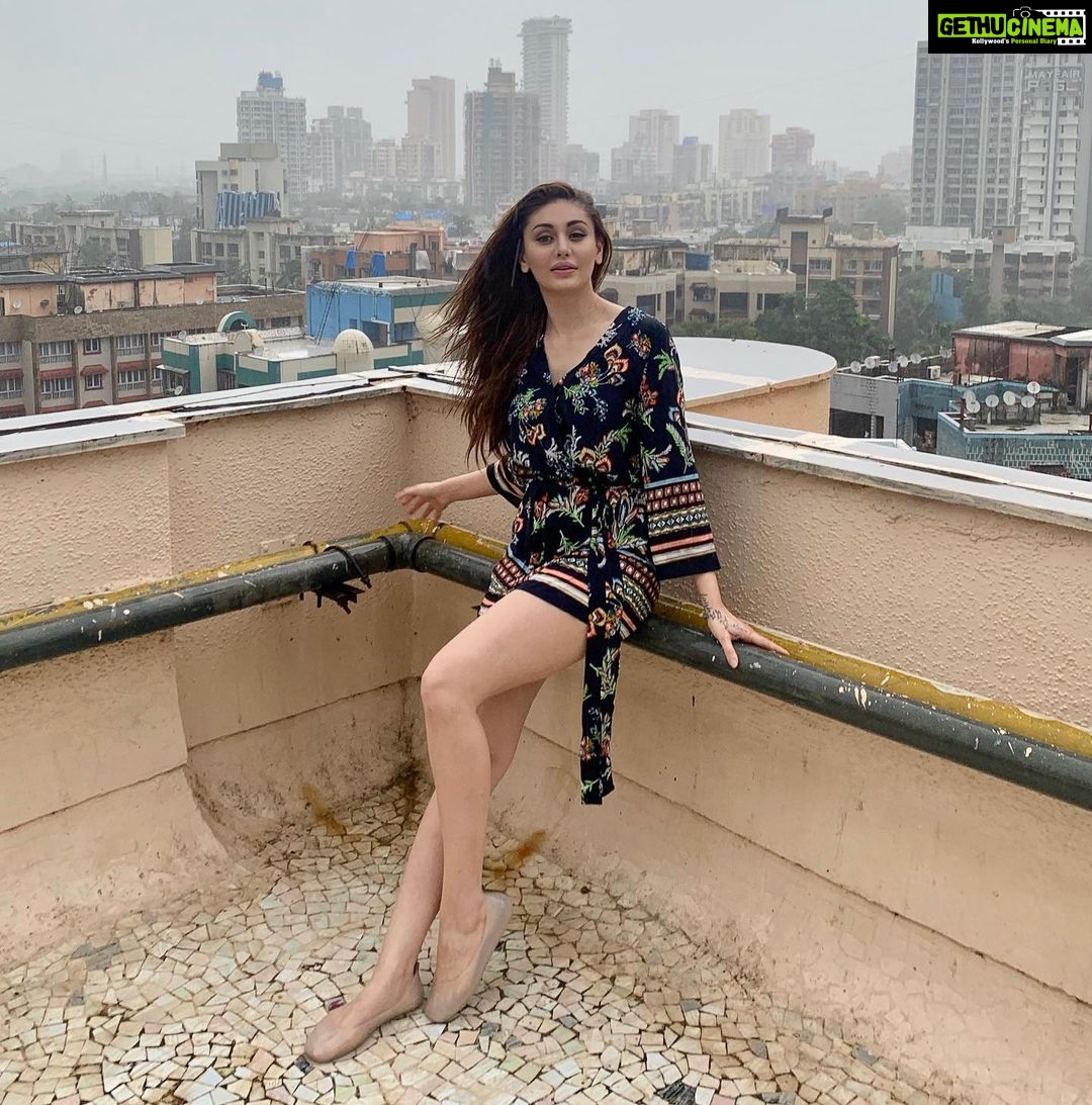 Shefali Jariwala Instagram True The Sun And The Wind Inspire But