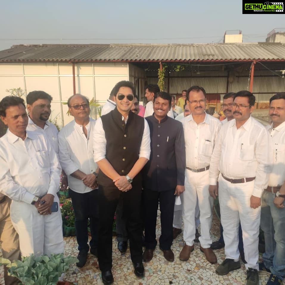 Shreyas Talpade Instagram – Celebrating 71st Republic Day with @my_bmc ...