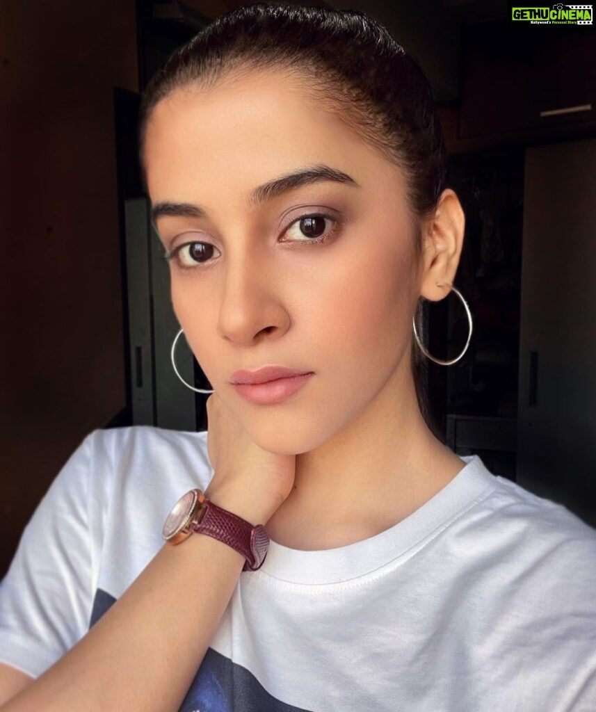 Simran Sharma Instagram – Long time no seLFIe | Gethu Cinema