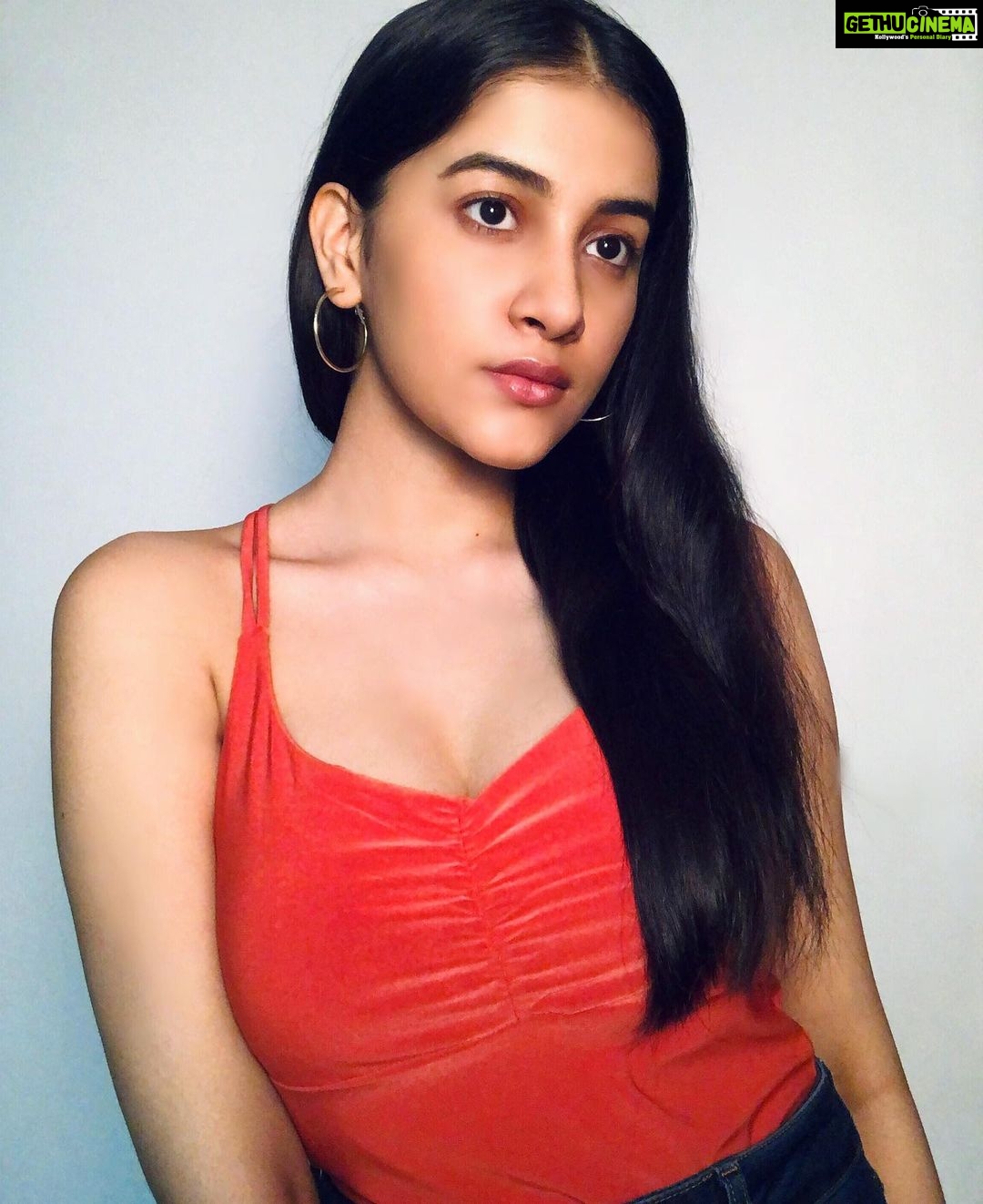 Simran Sharma Instagram – 🍁 | Gethu Cinema