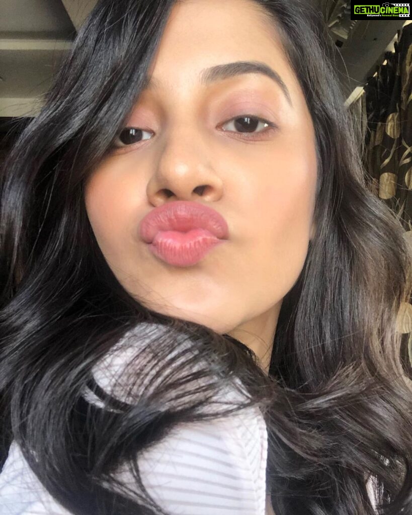 Actress Simran Sharma HD Photos and Wallpapers December 2022 - Gethu Cinema