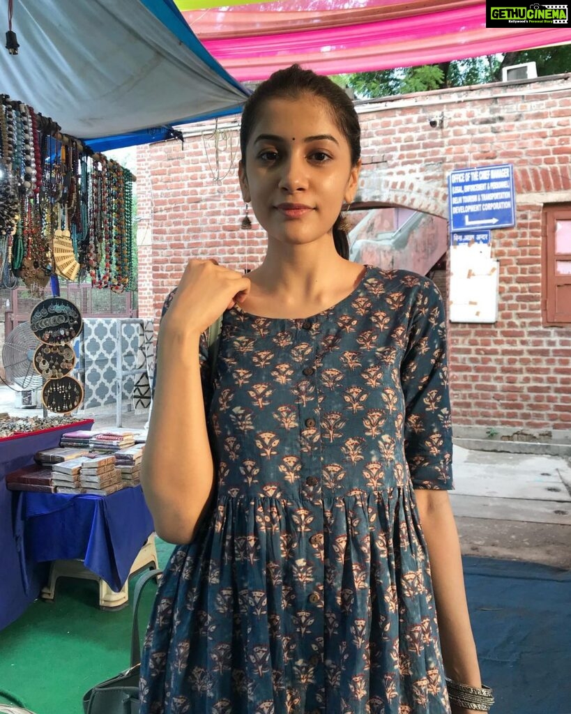 Actress Simran Sharma HD Photos and Wallpapers July 2019 - Gethu Cinema