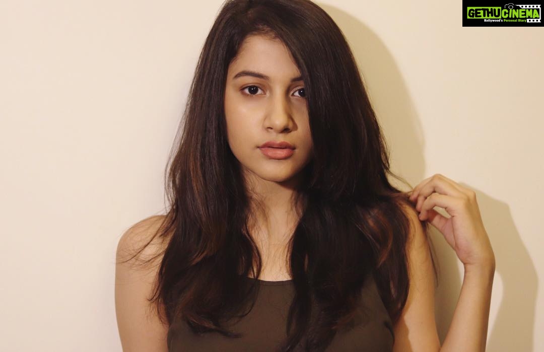 Actress Simran Sharma HD Instagram Photos and Wallpapers December 2017 ...