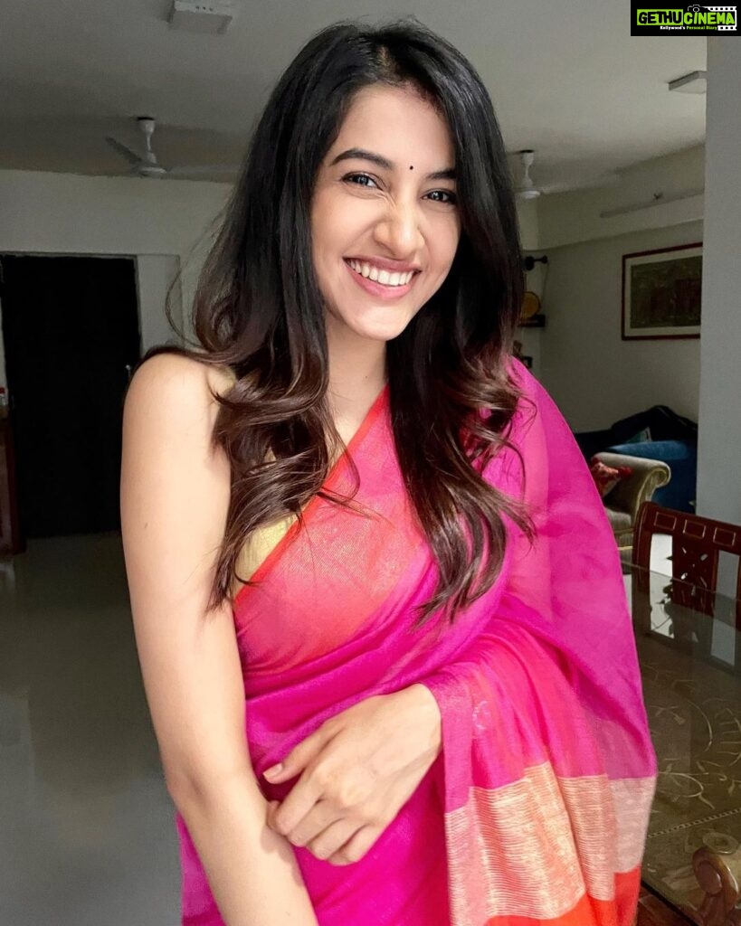 Actress Simran Sharma HD Instagram Photos and Wallpapers May 2022 ...