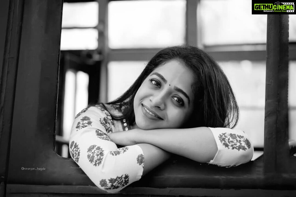 Actress Sneha Babu HD Photos and Wallpapers December 2020 - Gethu Cinema