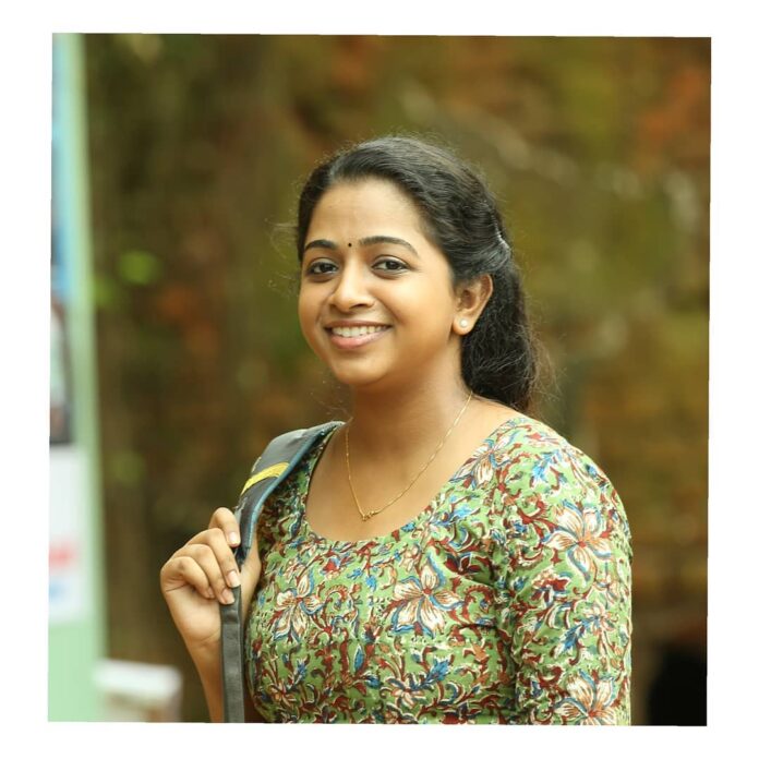 Actress Sneha Babu HD Photos and Wallpapers November 2019 - Gethu Cinema
