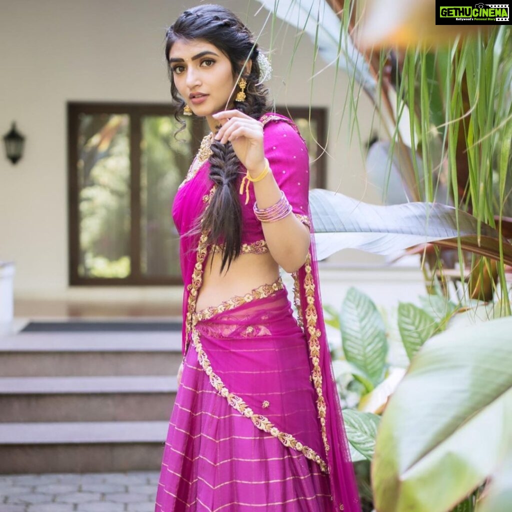 Actress Sreeleela HD Photos and Wallpapers April 2022 | Gethu Cinema