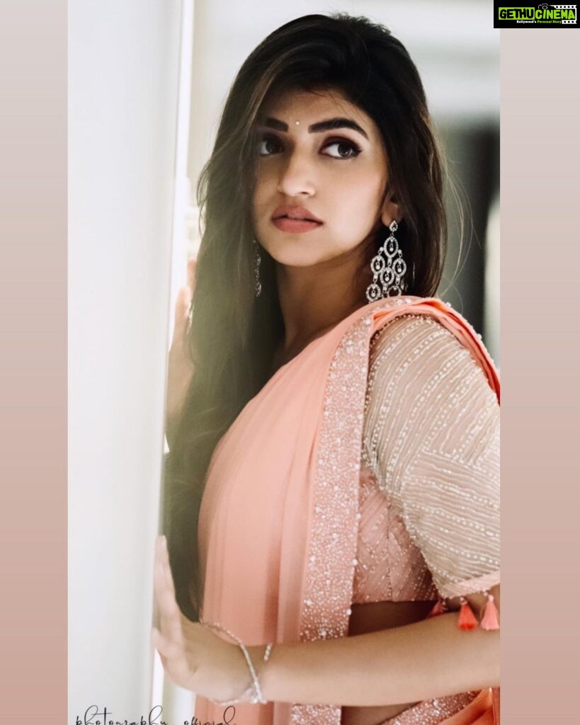 Actress Sreeleela HD Photos and Wallpapers April 2022 | Gethu Cinema