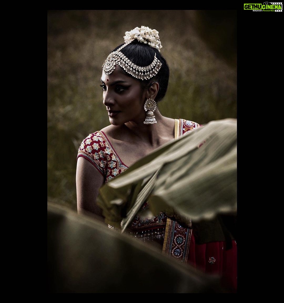 Sriya Reddy Instagram – Embrace your skin colour ! | Gethu Cinema