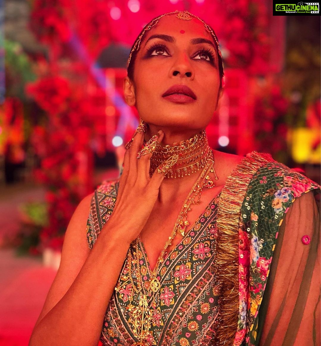 Sriya Reddy Instagram – | Gethu Cinema