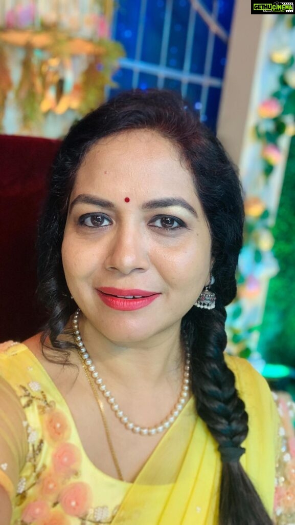 Singer Sunitha Upadrashta HD Instagram Photos and Wallpapers September 2022 | Gethu Cinema