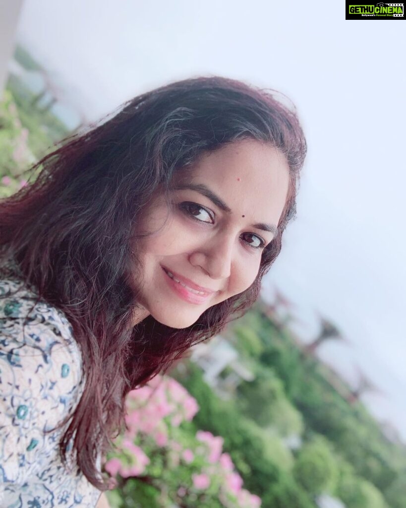 Singer Sunitha Upadrashta HD Instagram Photos and Wallpapers June 2022 ...
