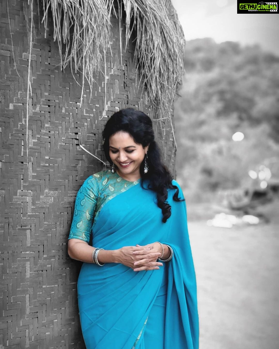 Singer Sunitha Upadrashta HD Photos and Wallpapers November 2021 ...