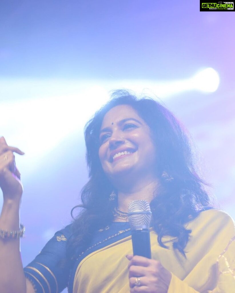 Singer Sunitha Upadrashta HD Instagram Photos and Wallpapers January ...