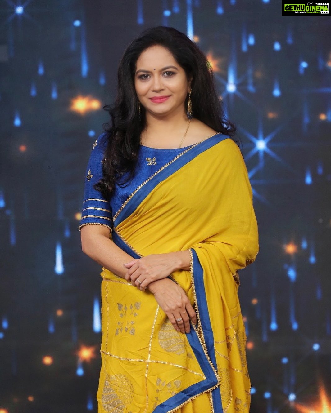 Singer Sunitha Upadrashta HD Photos and Wallpapers July 2021 - Gethu Cinema