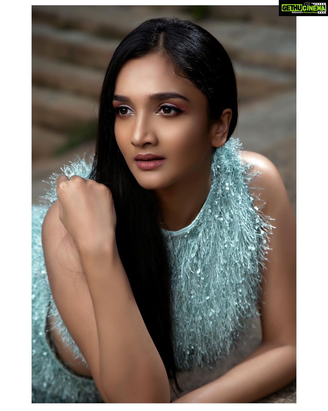 Surabhi Santosh Instagram – Don’t mind me sitting here and showing off ...