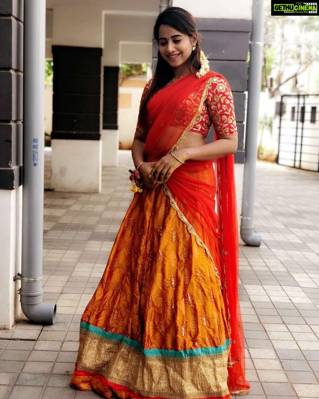 Swathi Deekshith Instagram – #varalakshmipooja2018 | Gethu Cinema