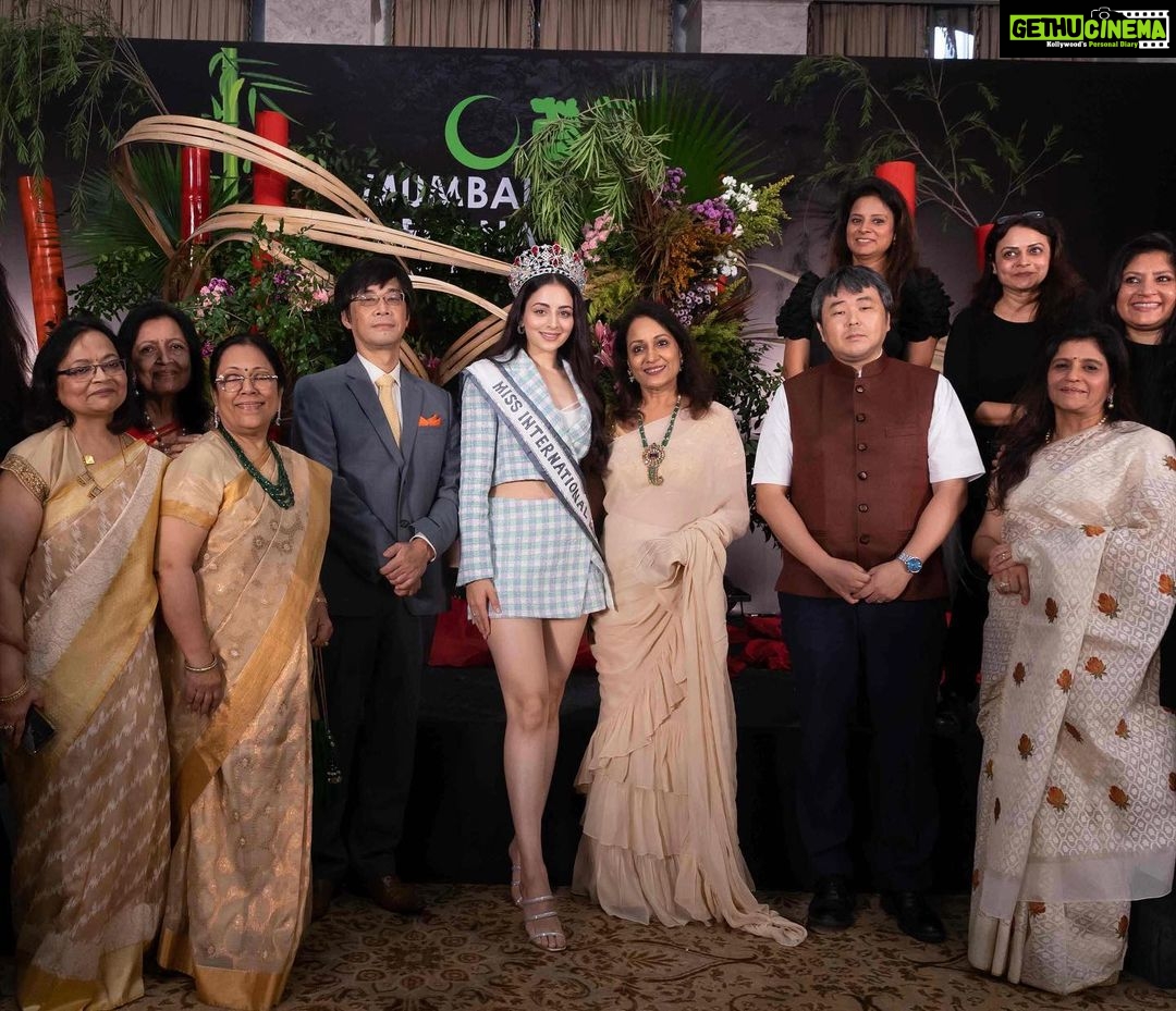 Zoya Afroz Instagram – A wonderful evening of art and culture 🌺 Thank ...