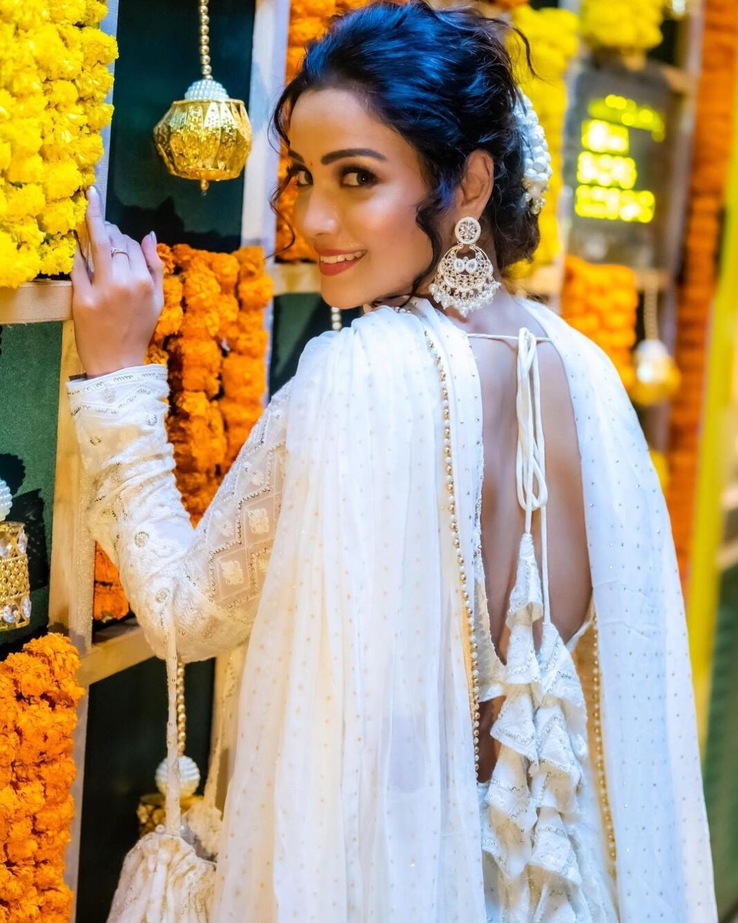 Actress Adaa Khan Latest Instagram Pictures | Gethu Cinema