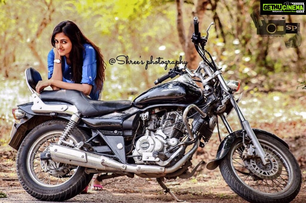 Singer Harika Narayan HD Instagram Photos and Wallpapers June 2017 ...