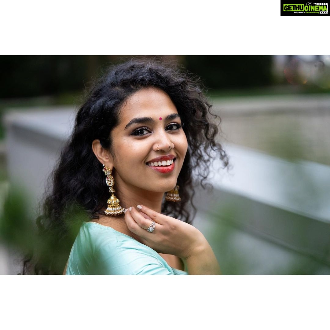 Manisha Eerabathini Instagram – 📸 @surya.garigipati 👗 @pinkymaragani 💍 ...